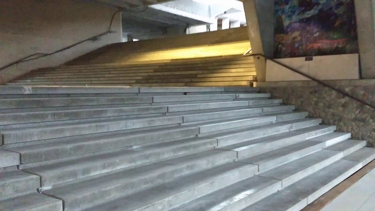 Directions to SFU Rotunda from Transportation Center Bus Stop 1 - YouTube