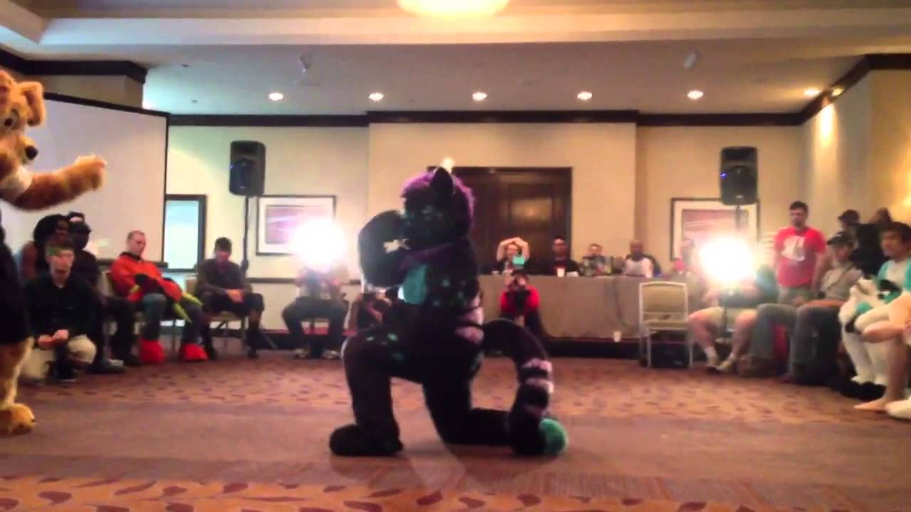 Anthrocon 2013 Floor Wars - Fursuit - Gale Frostbane vs JD Puppy - YouTube