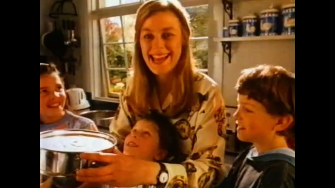 Philadelphia Cream Cheese Advert with Kids Making a Cheesecake | 1990 ...