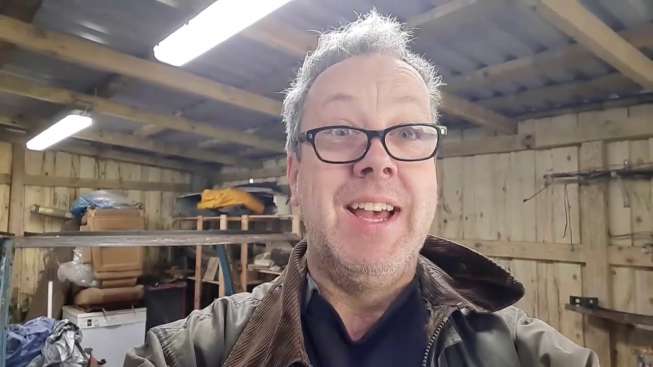 Episode 20 - 1971 Range Rover BOB doors - profanity warning - YouTube