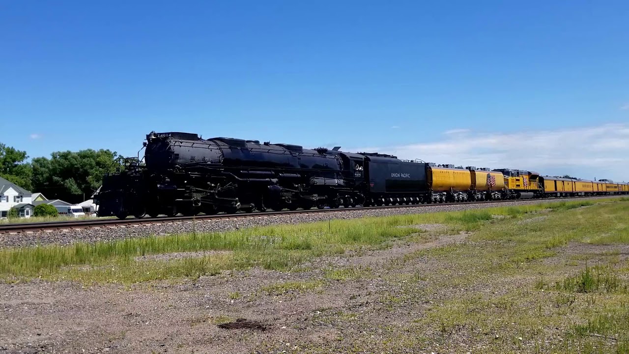 UP 4014 Big Boy @ Maxwell, NE Samsung Galaxy S8 - YouTube