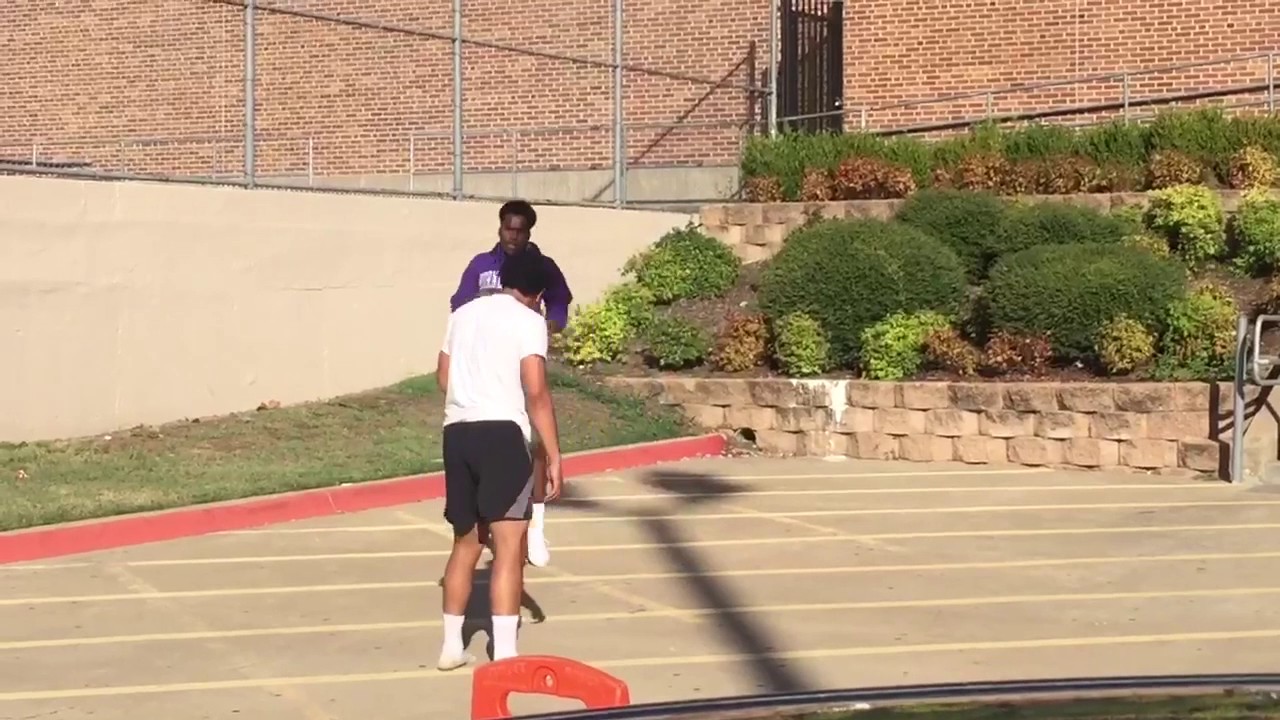 Nawf Dallas fight😂😬 - YouTube