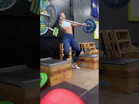 High weight by Amanda Barnhart #shorts #fitness #viral #gym #fitnessmotivation #workout #ytshorts