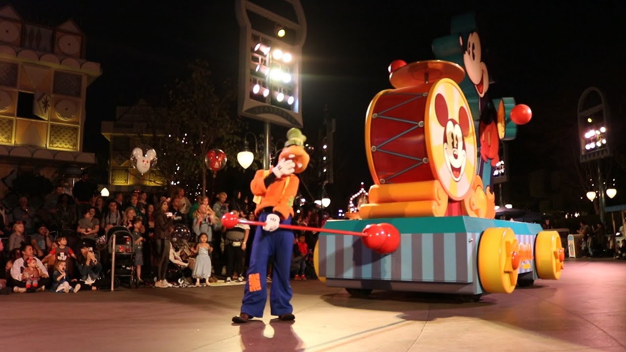 Mickey's Soundsational Parade 2019 Full Show - YouTube