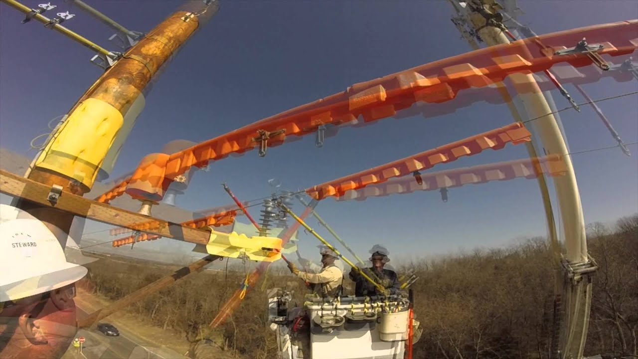 Hot Sticking a 34 kV Line - YouTube