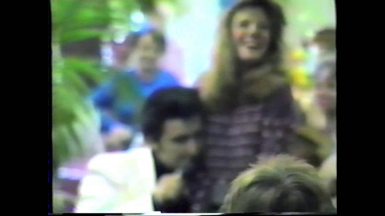 RON FRIEL (Elvis impersonator)& SINGLE VEGAN MOM 1986 - YouTube