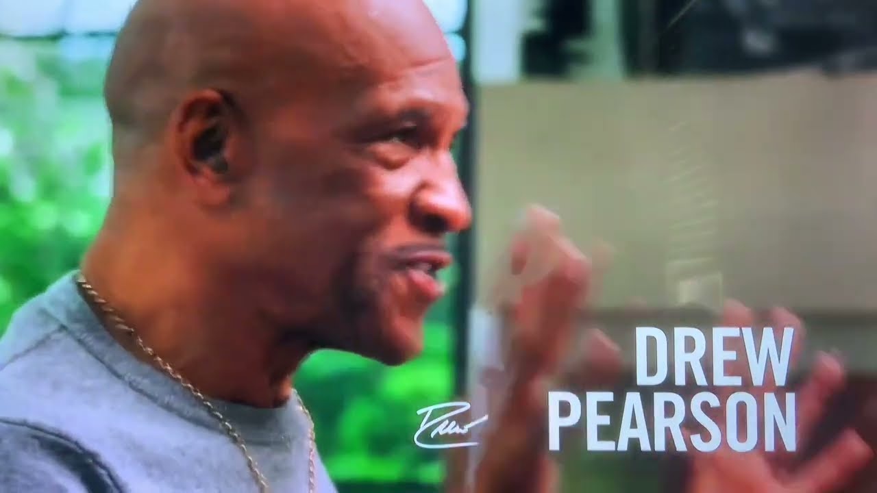 Chipotle restaurant NEWEST TV commercial “ The 88 Club “ Drew Pearson ...