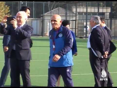 QFF nümayəndələri 201 saylı məktəbdə