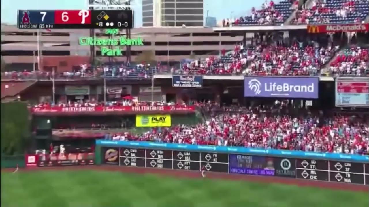 Bryce Harper Crushes His 300th Home Run! - YouTube