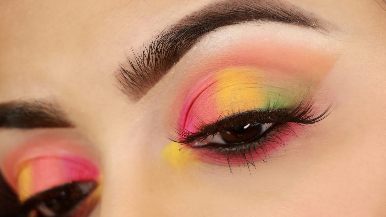 Colourful Holi Makeup Tutorial 2021 | होली पे मेकअप कैसे करें | Deepti ...