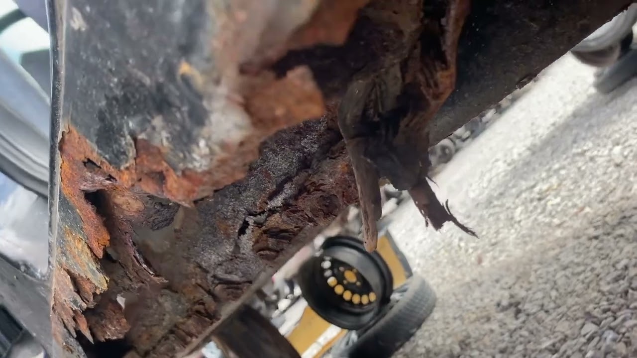 Panther Platform: Where to look for RUST and ROT! Crown Vic, Grand ...
