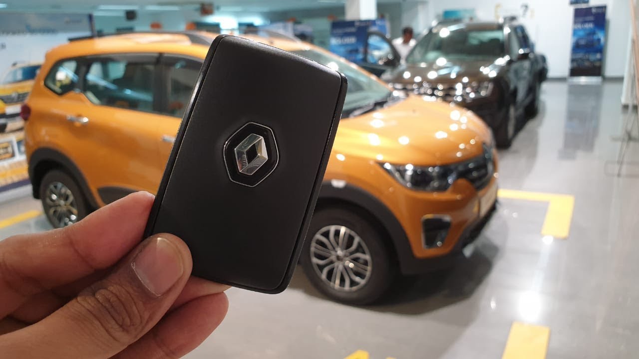 Renault Triber Launched|Exterior,Interior&Boot Space Walkaround in 4K ...
