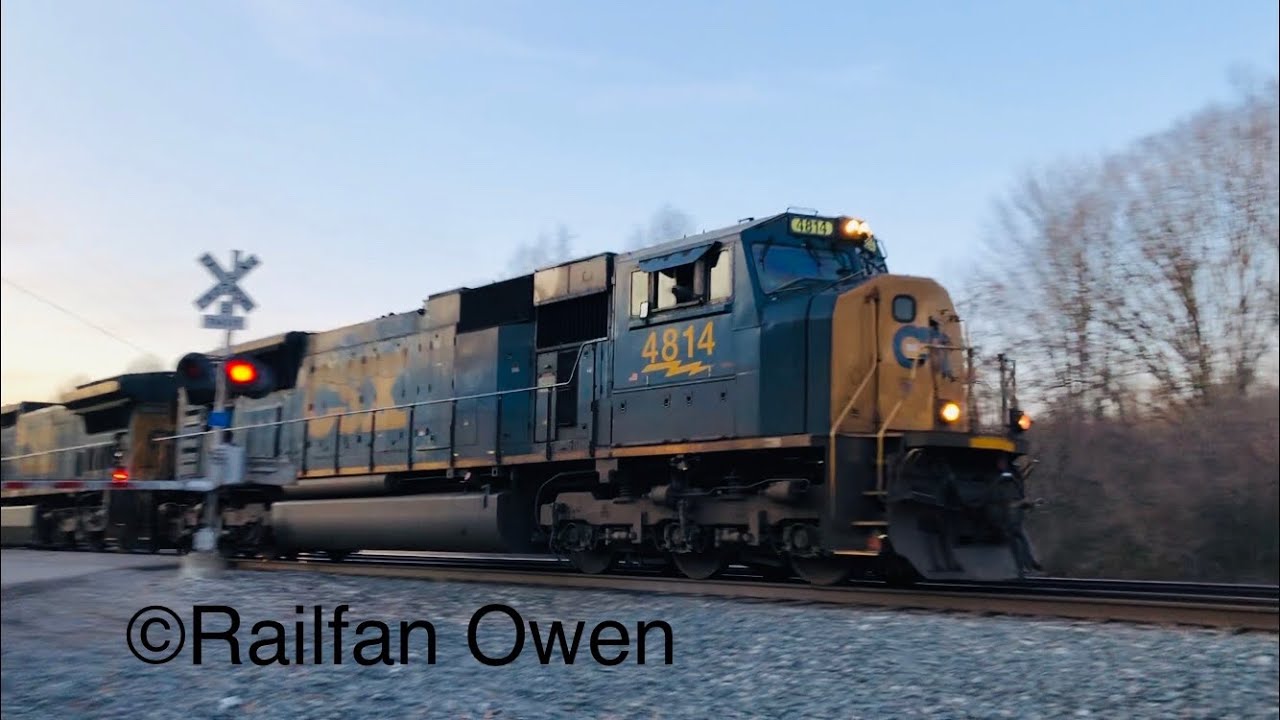 SD70MAC!!! 3 trains on the CSX! - YouTube