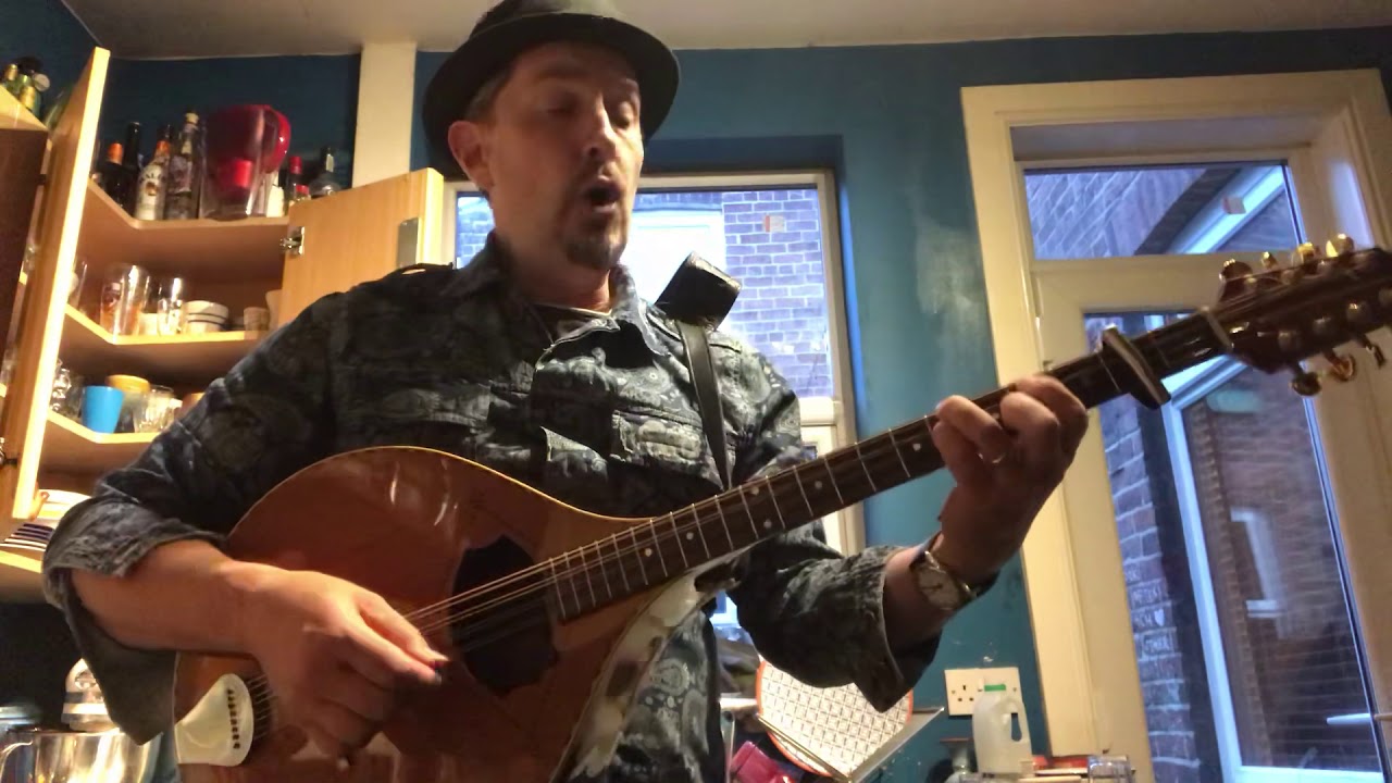 James Fagan sings Black is the Colour - YouTube