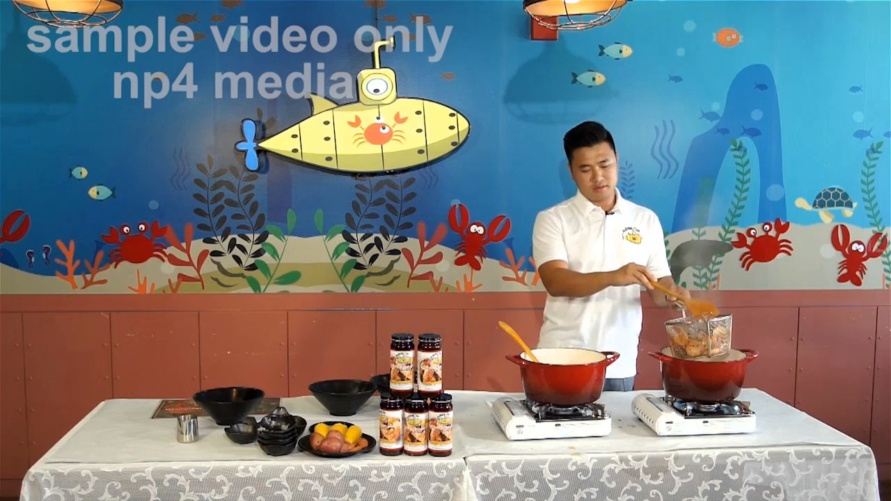 SUBMARINE CRAB SHOW 2 ENGLISH - YouTube