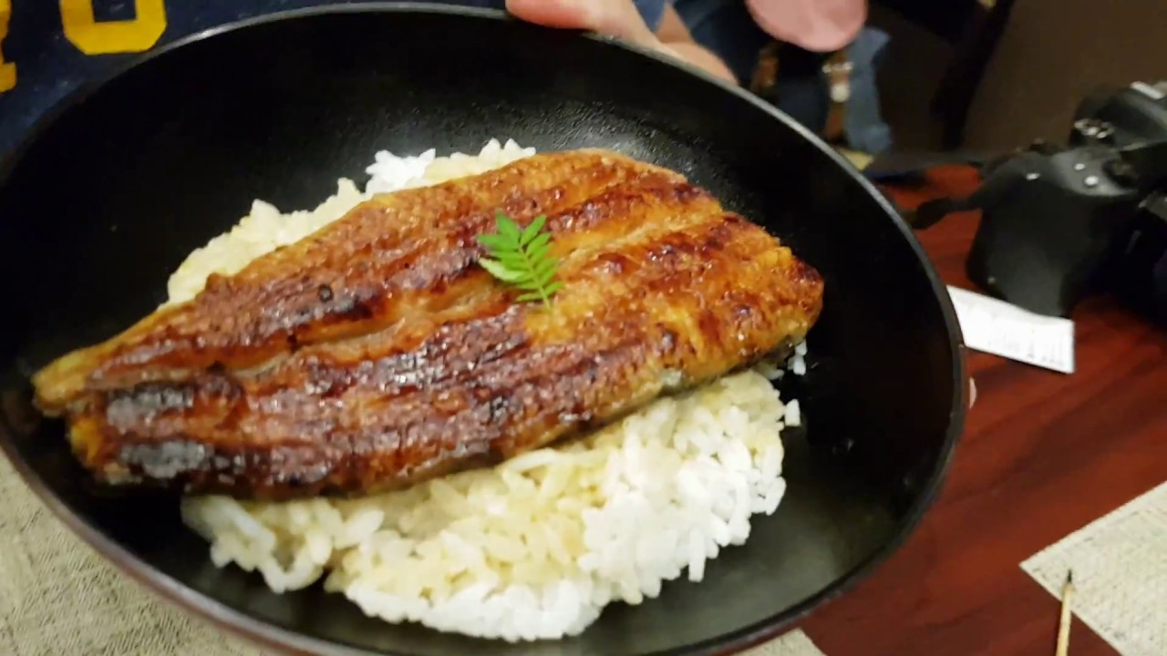 Unaju Unagi Kabayaki Set in Makoto Japanese Restaurant - YouTube