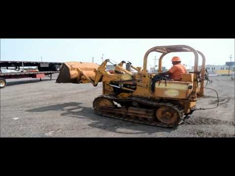 International 100E track loader for sale | sold at auction August 12 ...