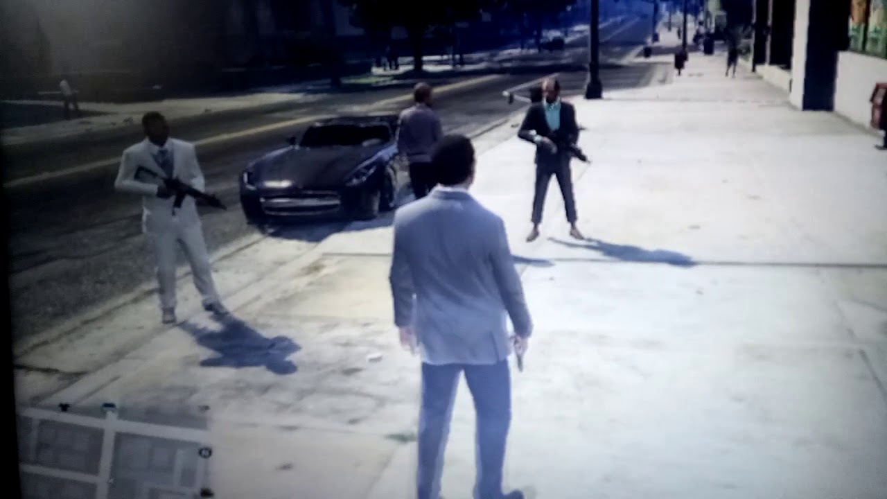 How to get Bodyguard in GTA 5 - YouTube