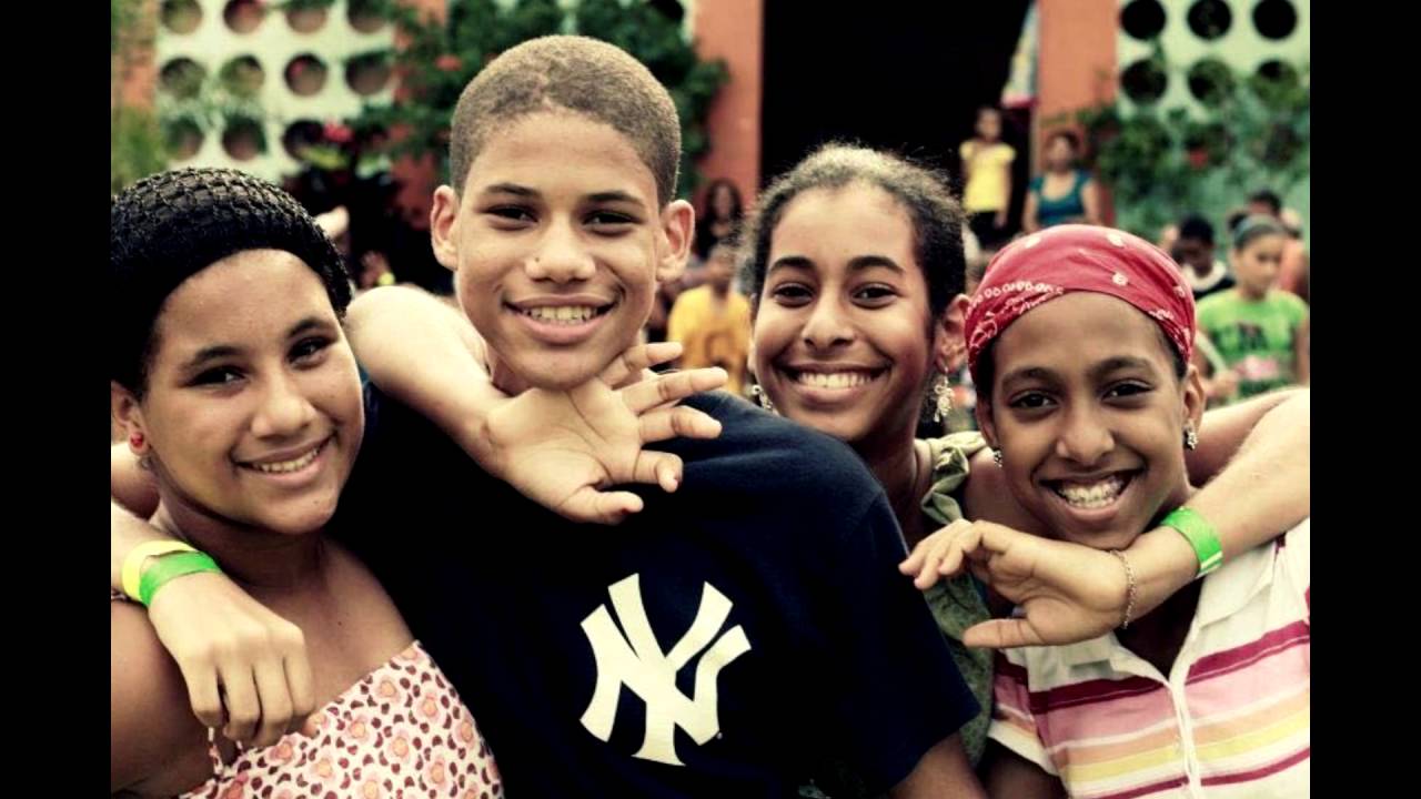 CADIUM | Graduación 2016 | Colegio Mary Lithgow | 1080p HD - YouTube