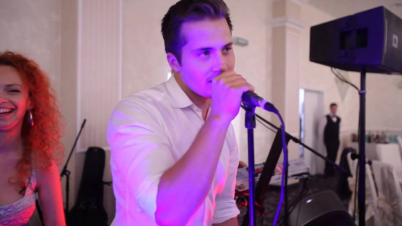 Trupa Friends & Leo - SuperGirl (Reamon cover) - YouTube