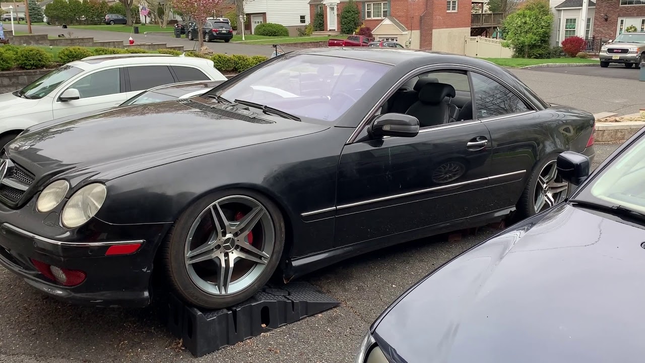 STRAIGHT PIPED MERCEDES CL500 STARTUP+WALK AROUND - YouTube