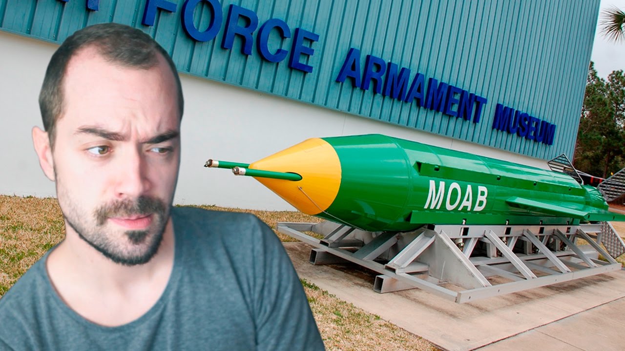 Estados Unidos lançam o Primeiro MOAB??? - YouTube