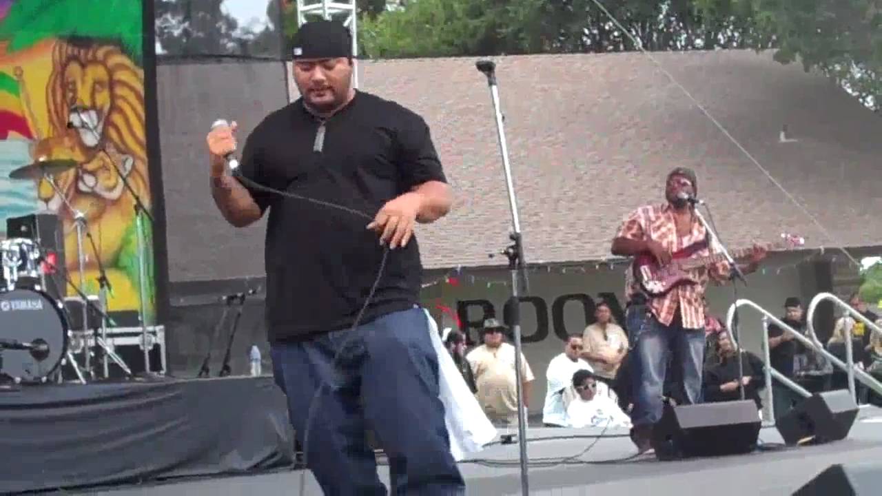 J BOOG- MONTEREY BAY REGGAE FEST - YouTube