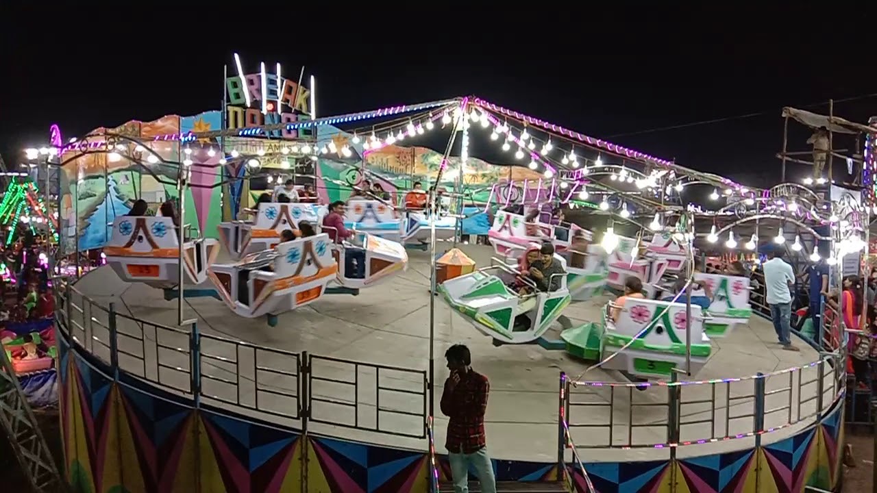 Rajkot Racecourse janamaastmi mela - YouTube