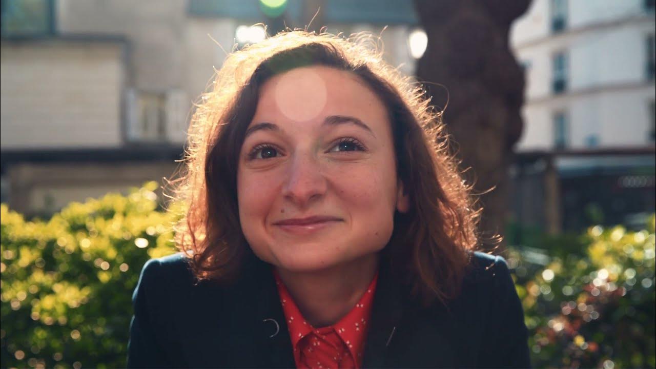 EP08 - J'AI UN RENCARD MAIS JE ME PERDS - Alice in Paris - Saison 1 ...