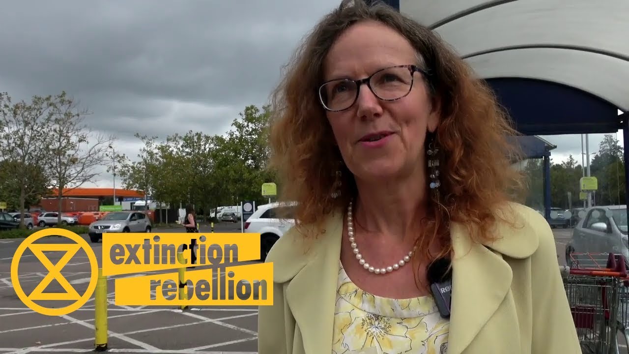 "Everybody needs to bring their conscience to work", Ruth, XR protester ...