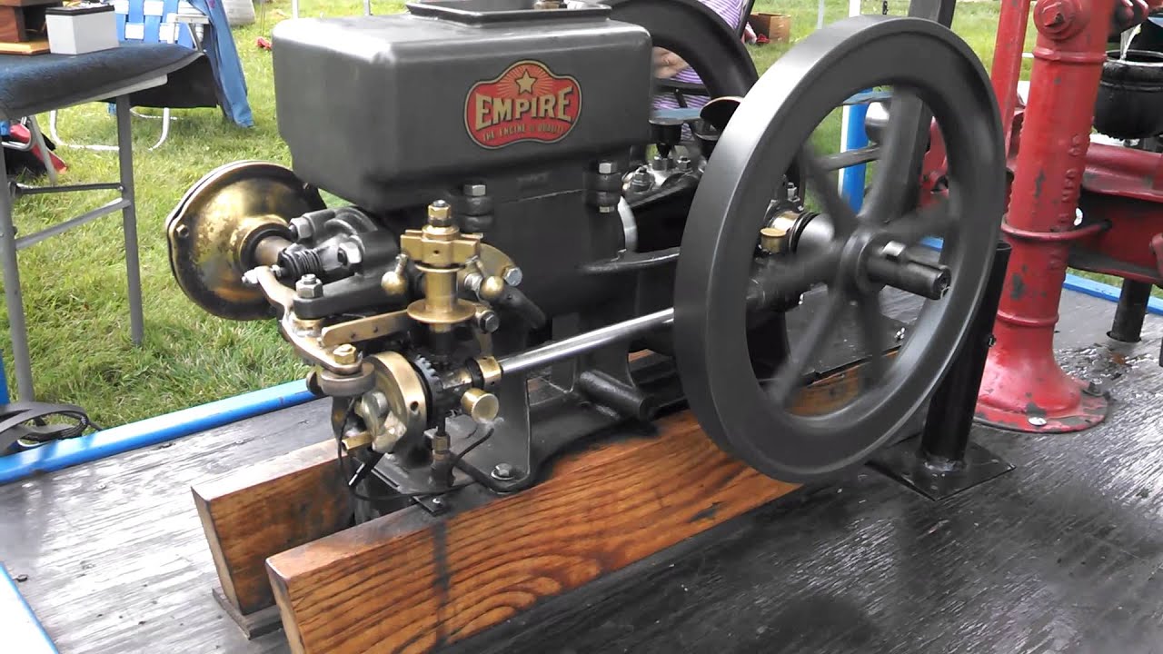 OLD EMPIRE SIDE SHAFT GAS ENGINE FLY BALL GOVERNOR - YouTube