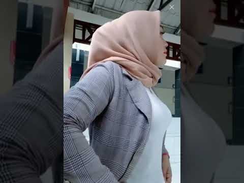 Cewek jilbab bohay mentul mentul