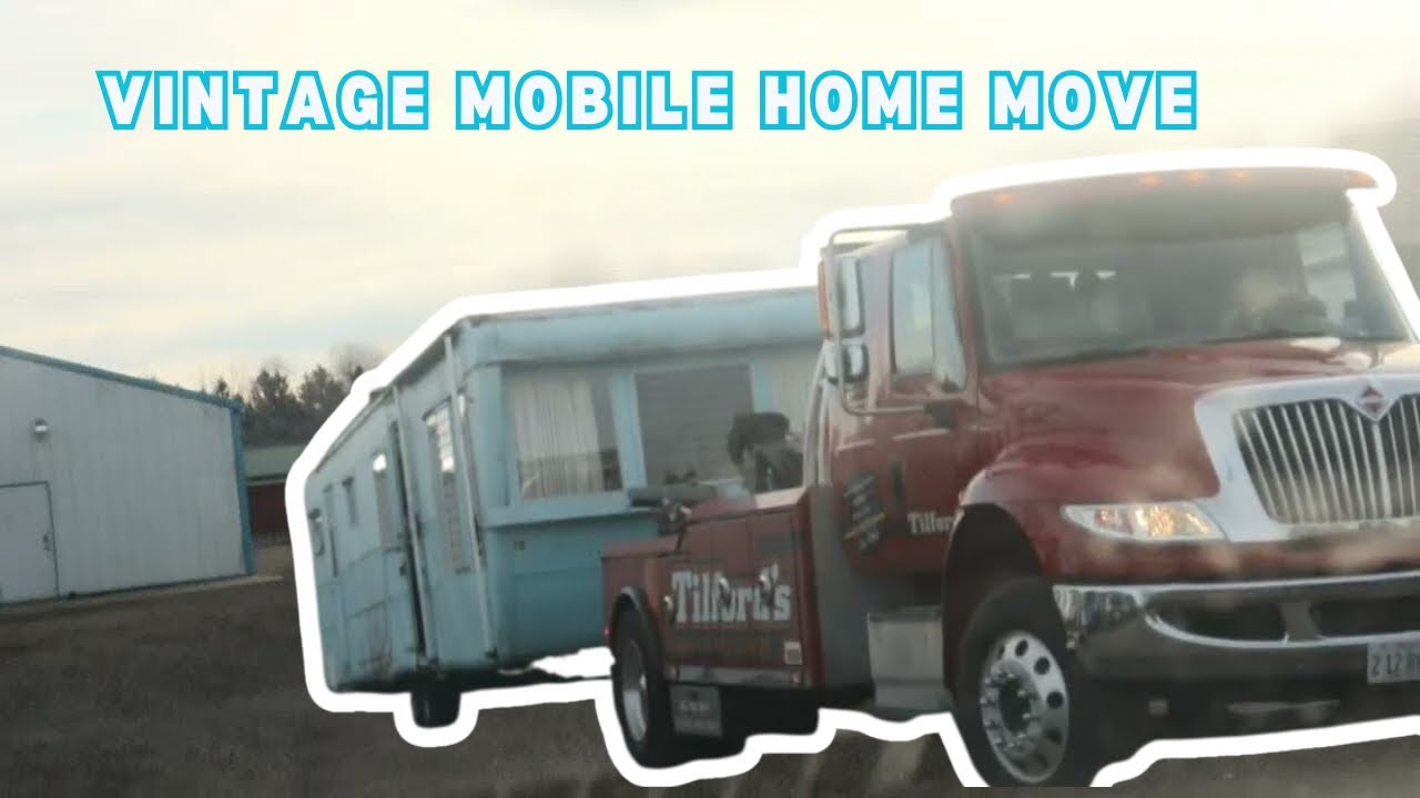 Moving A Vintage 1957 Pacemaker Mobile Home - YouTube