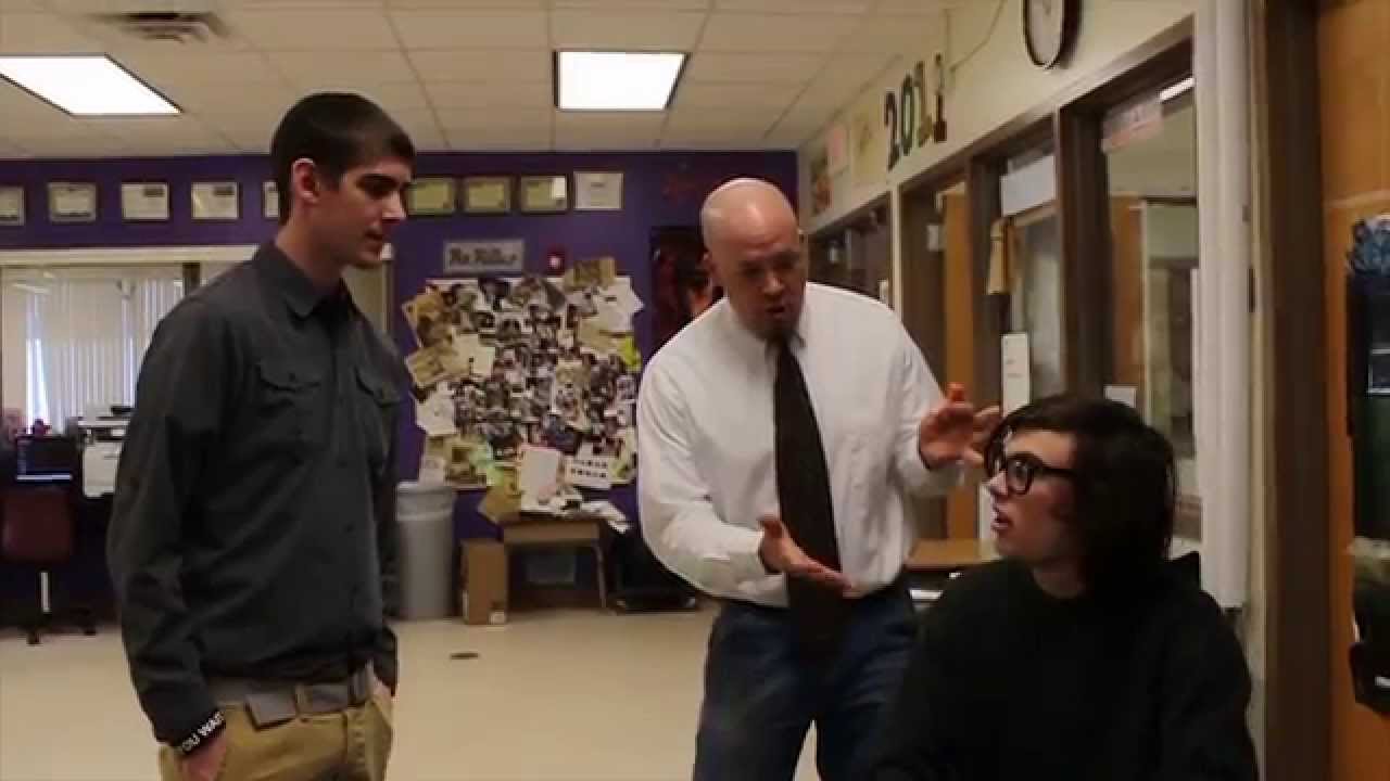 The Office. Pilot. - YouTube