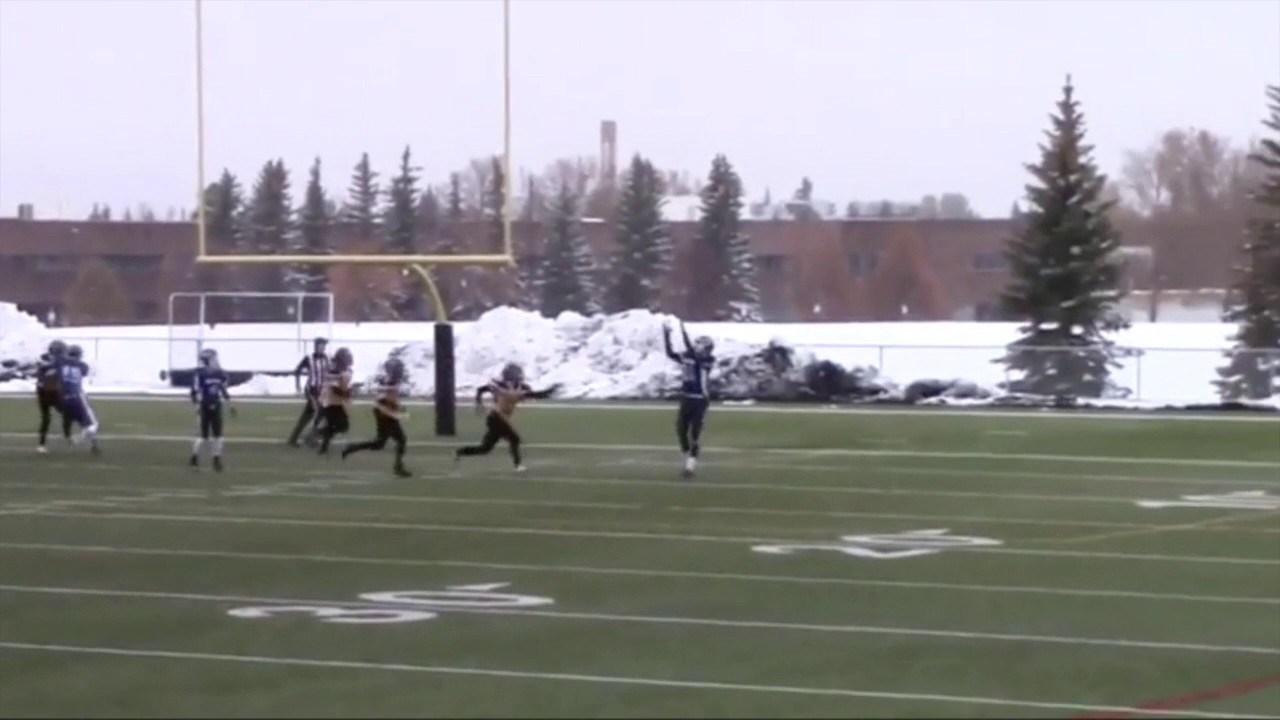 Bantam Football Highlights- Edmonton Mustangs vs Leduc Wildcats - YouTube