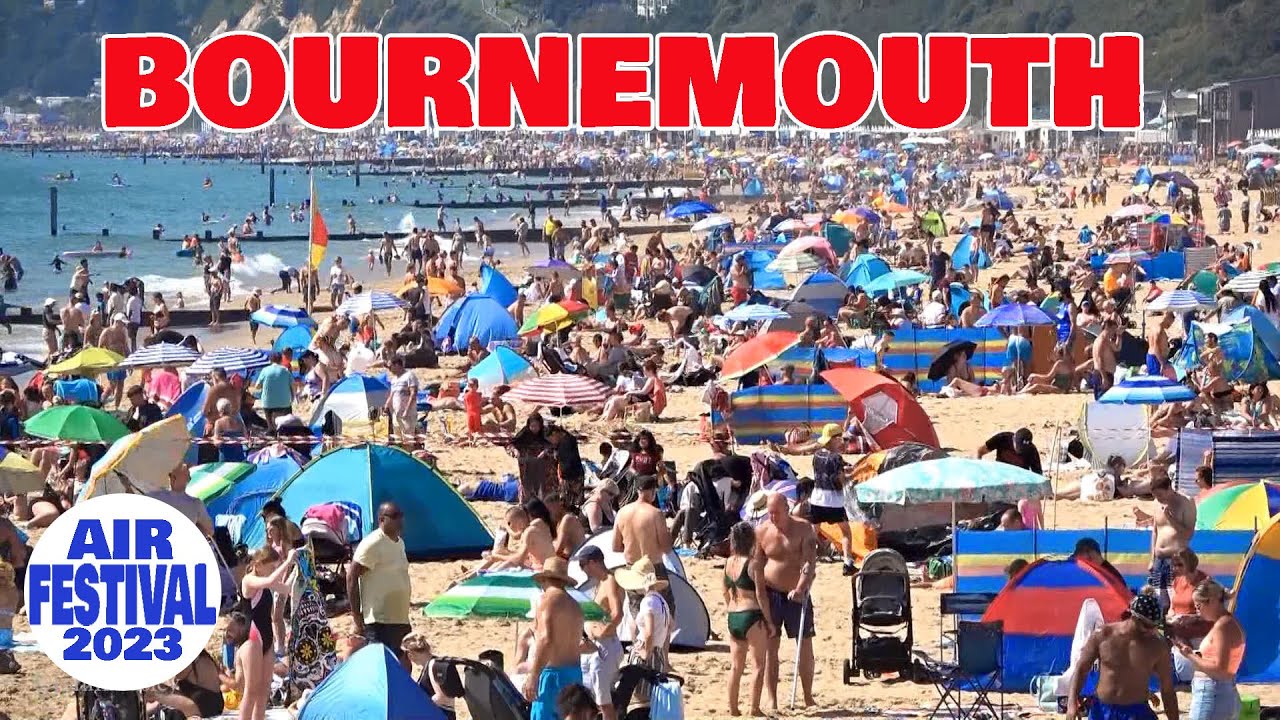 Bournemouth beach Air Festival 2023 packed airshow crowd watch Red ...
