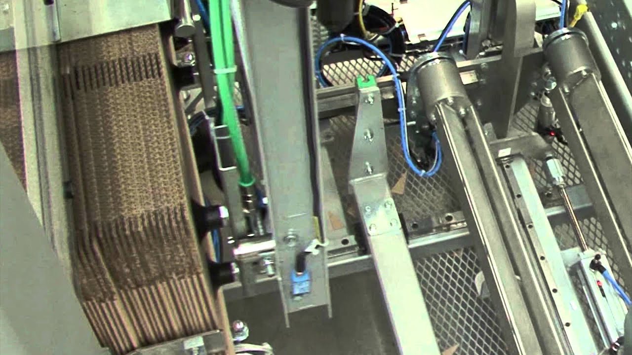 F312 Vertical Case Erector Gebo Cermex - YouTube