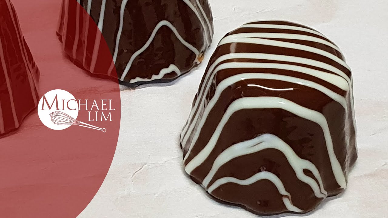 Mini Cakes With Chocolate Ganache / Michael Lim - YouTube