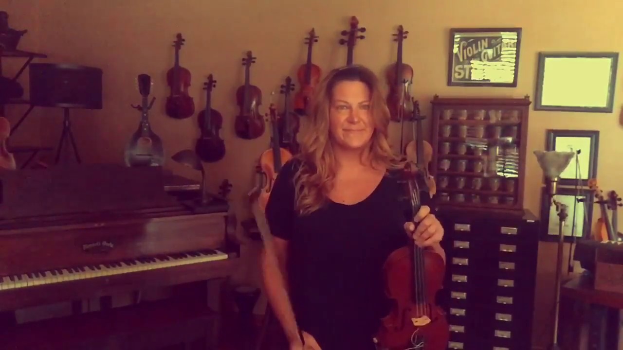 Sarah the Fiddler - Shady Nook Jig/Mouth of the Tobique - YouTube