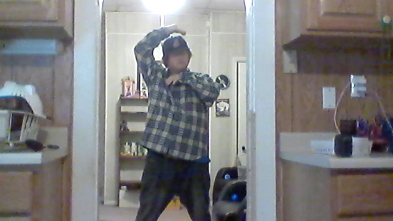 I'm dancing like a Mac Daddy - YouTube