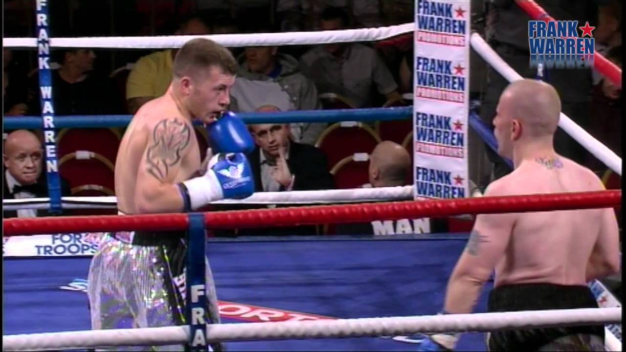Lewis Rees v Damien Turner - YouTube