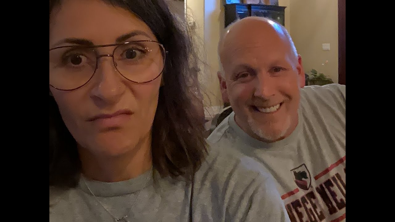 Danielle Salinger is live! - YouTube