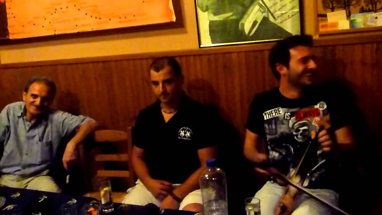 ΜΩΧΑΠΕΤΙ ΣΤΟ ΣΤΕΚΙ ΤΣΑΚΑΛΙΔΗ lalasaridis - YouTube