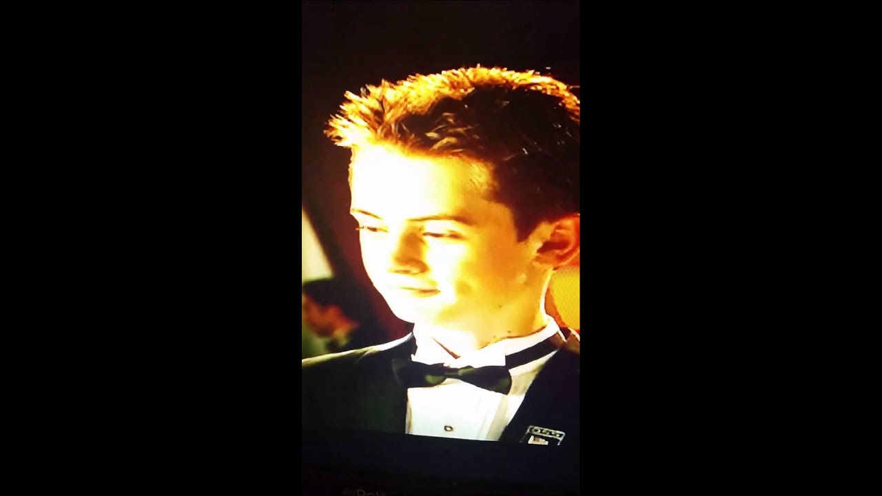 Gary Giggles giggle - YouTube