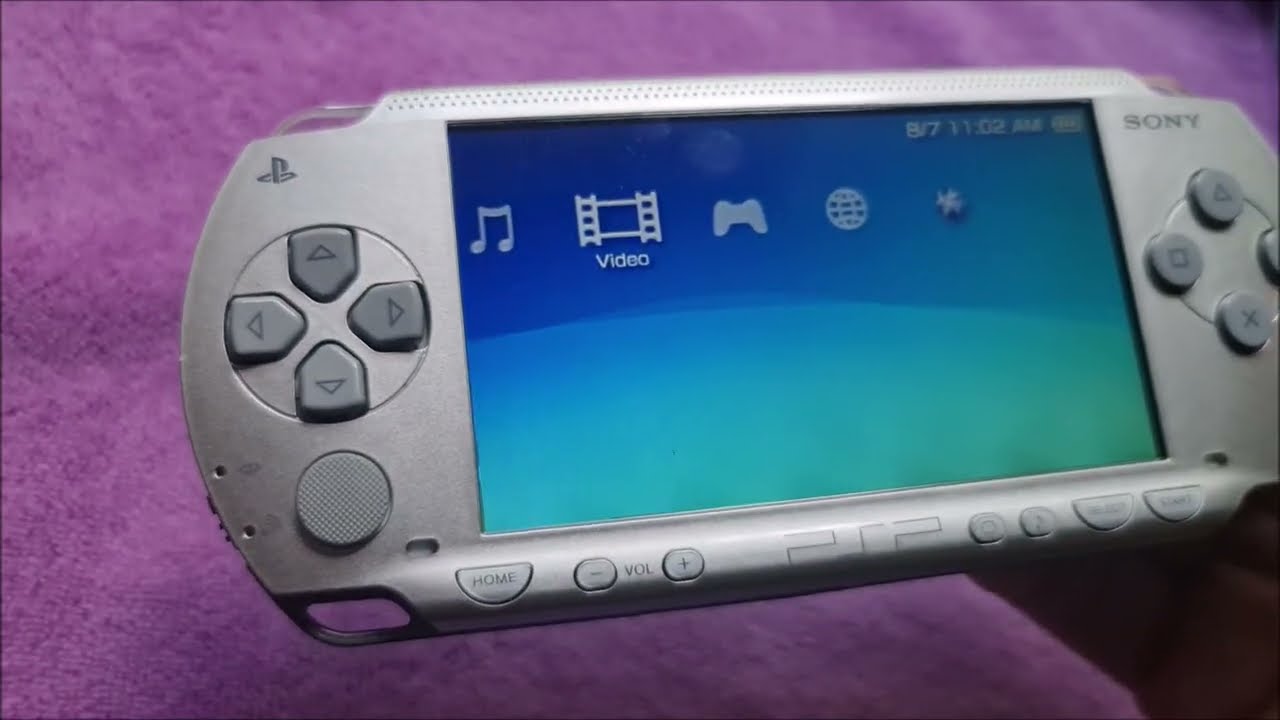 PSP 1006 Silver 1st Generation 01-27400778-3220493-PSP1006 - THE WALK ...