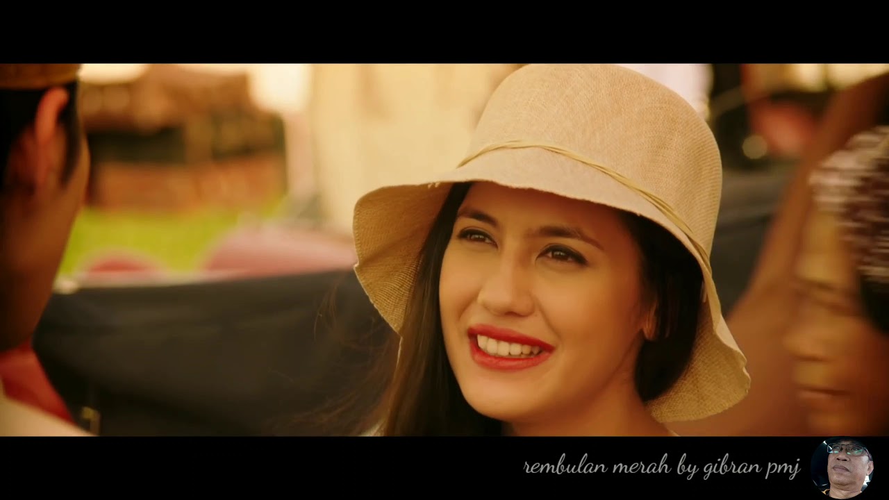 REMBULAN MERAH | Gibran PMJ Cover - YouTube