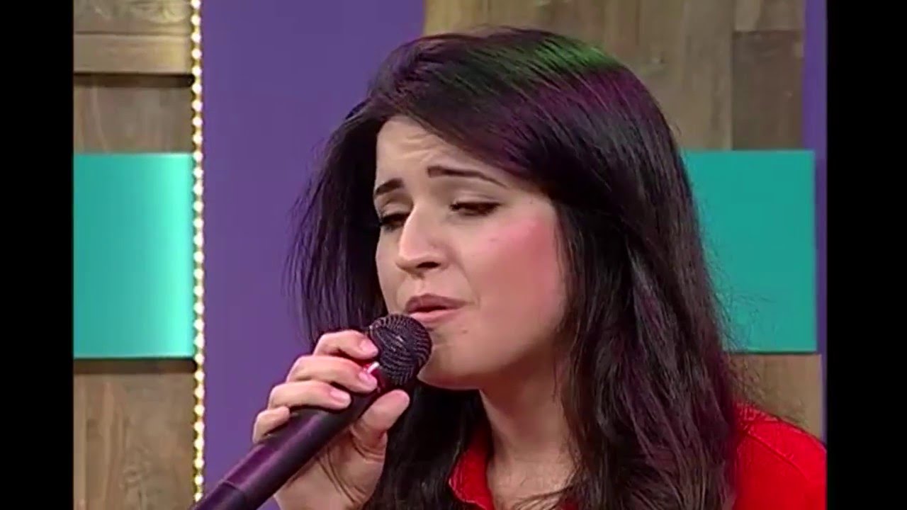 EM ORAÇÃO - NANCY DESCHAMPS - YouTube