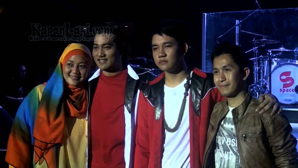 Dua Cucu Edy Sud Bentuk Duo RI - YouTube