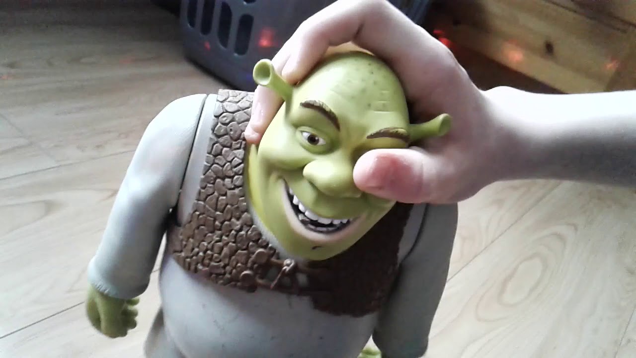 Shreks Kitchen! Episode 2 (Magic Chocolate Balls!) - YouTube