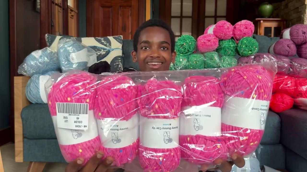 Hobbii Yarn Unboxing #3 by Jonah’s Hands - YouTube